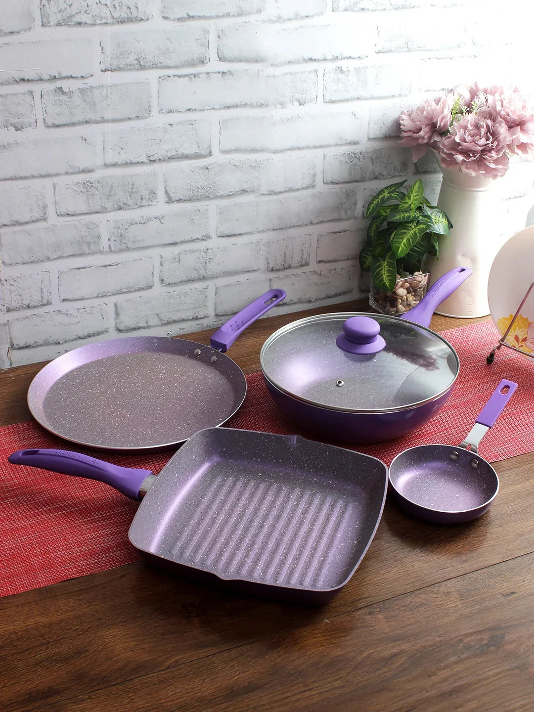Celebration Non Stick Induction Bottom Cookware Set Of 5 Pcs ,1 Grill